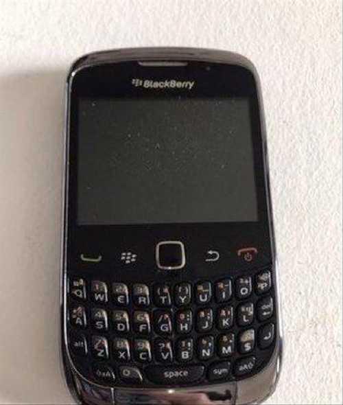 Телефон BlackBerry 9300