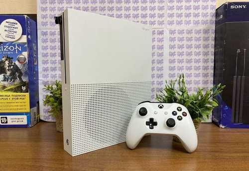 Xbox One S + 400 игр