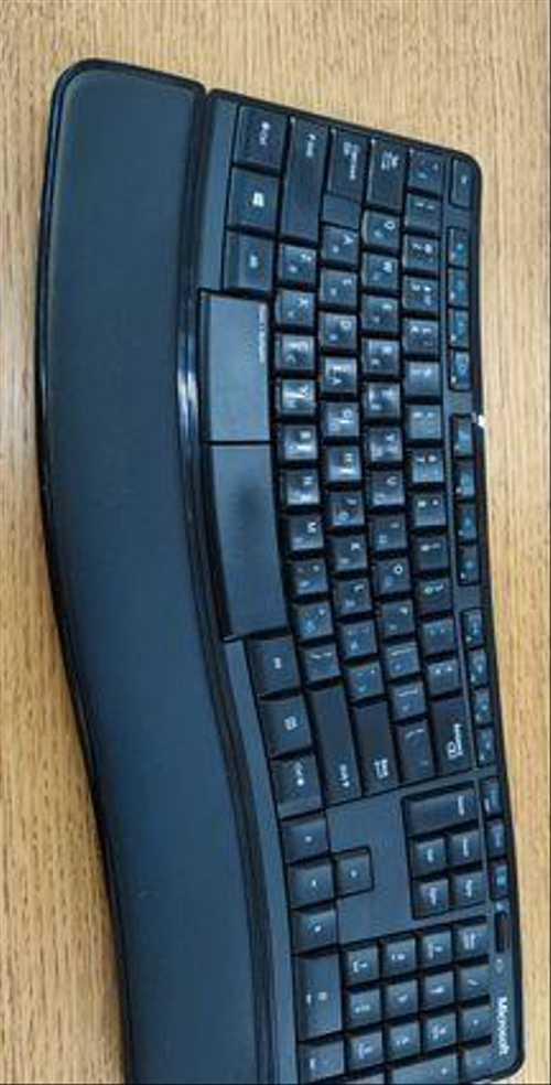 Клавиатура Microsoft Sculpt Comfort Keyboard