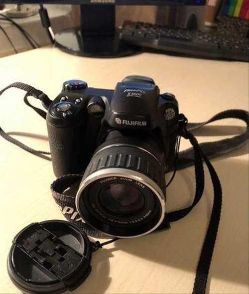 Фотокамера fujifilm FinePix S5600 Digital camera
