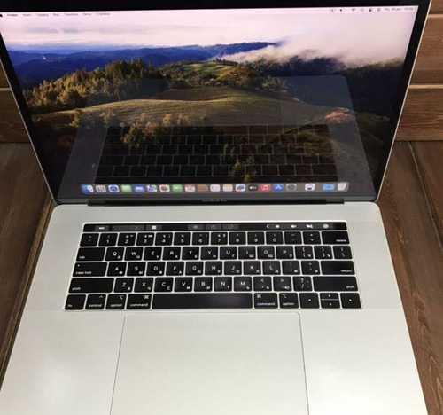 Apple macbook pro15 560x