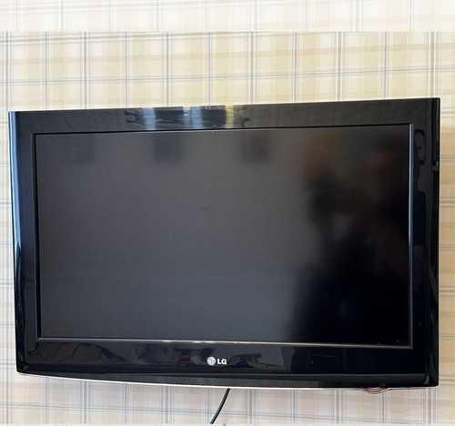 32" телевизор LG 32LD420