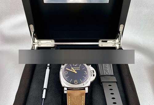 Officine Panerai Luminor PAM00372