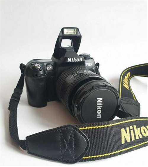 Зеркальный фотоаппарат nikon