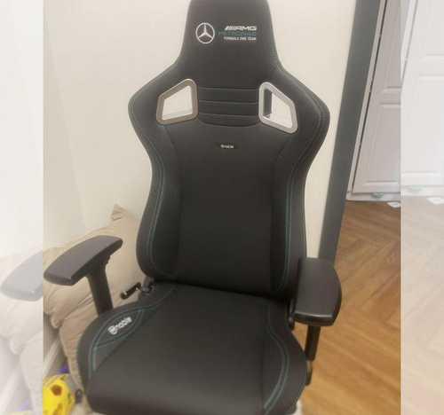 Компьютерное офис Кресло Noblechairs mercedes-AMG