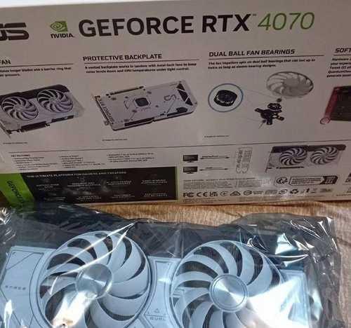 Видеокарта asus RTX 4070 12gb dual white