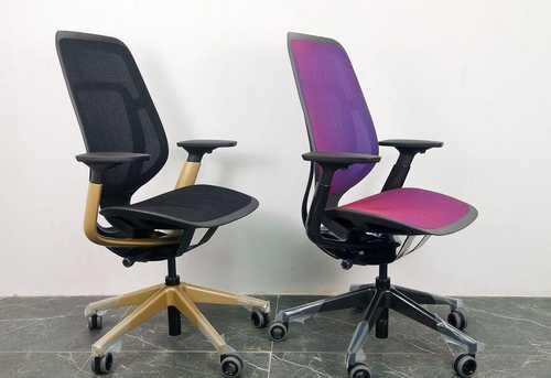 Новые кресла Steelcase Karman 2 цвета