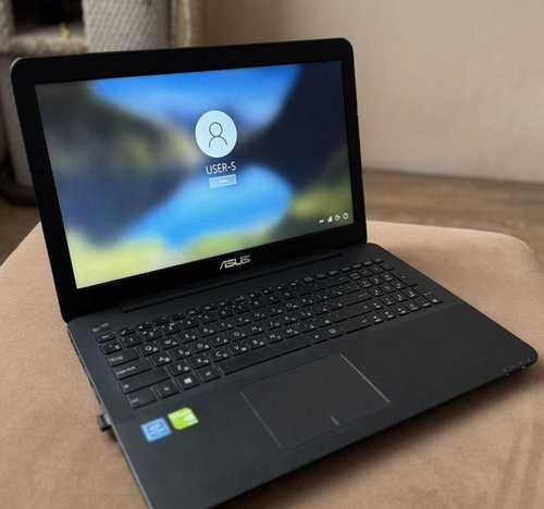 Ноутбук asus