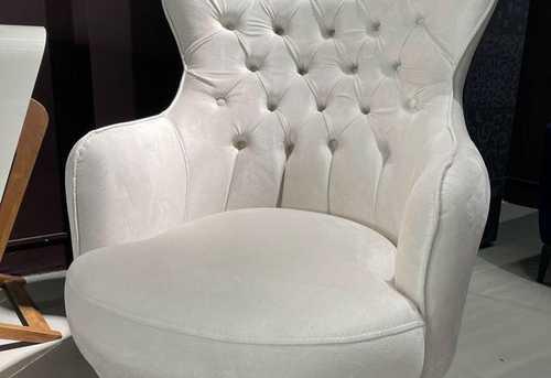 Акцентное кресло Sultan белое в спб
