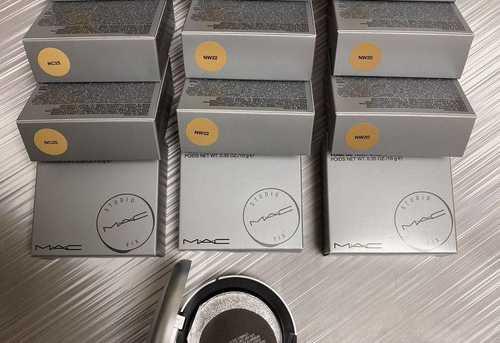 Тоеальное средство MAC fix tech cream-to-powder
