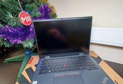 Ноутбук Lenovo ThinkPad T14p Gen1 i5