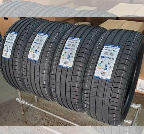 Triangle EffeXSport TH202 215/40 R18 88T