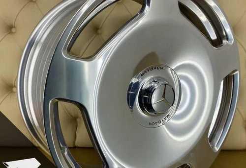 Разноширокие диски R20 на Mercedes W222 W223