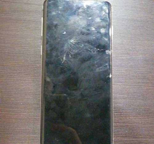 Samsung Galaxy S10, 8/128 ГБ