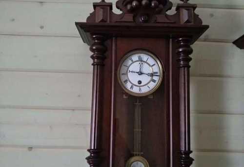Старинные настенные часы Gustav Becker