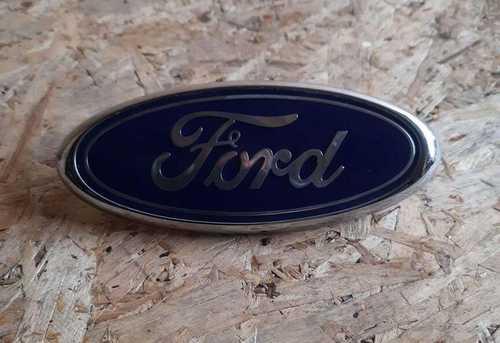 Эмблема крышки багажника ford focus 2