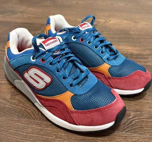 Кроссовки женские skechers