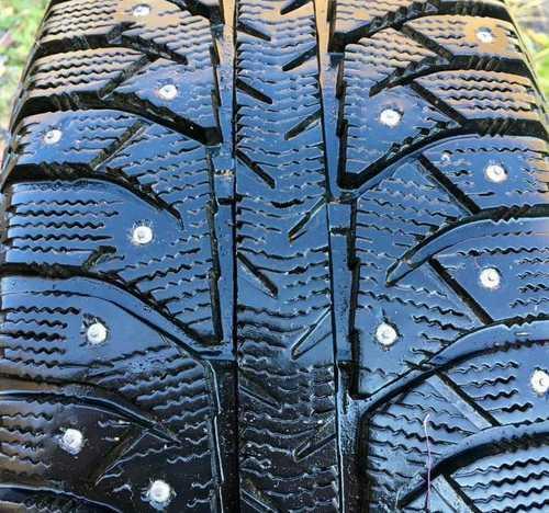 Bridgestone Ice Cruiser 7000 275/40 R20