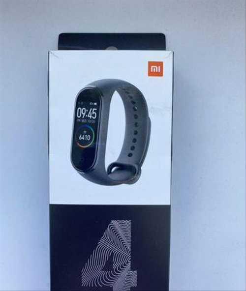 Фитнес браслет MI Smart Band 4