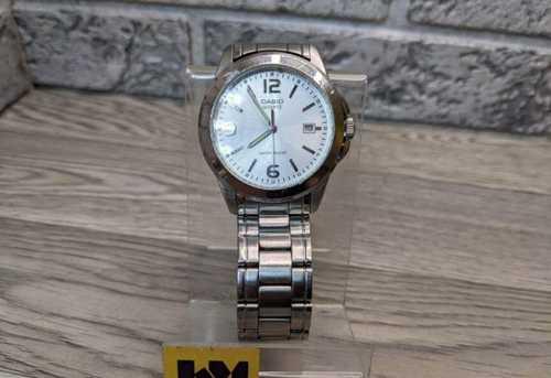 Наручные часы casio MTP-1215A-2A2,серебристый