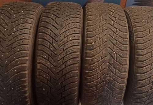 Nokian Tyres Hakkapeliitta 8 SUV 235/65 R17