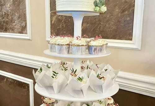 Многоярусная подставка для торта свадебная