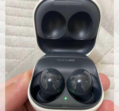 Samsung Galaxy Buds2. Идеальные Продаю
