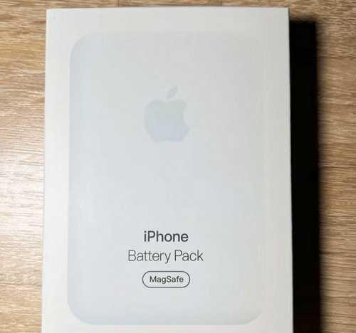 iPhone battery pack MagSafe