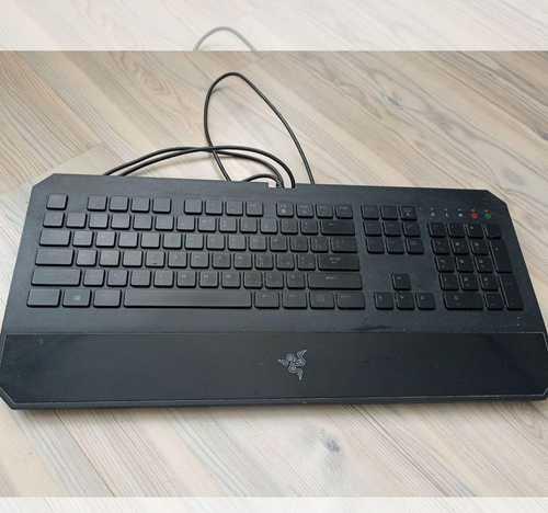 Игровая клавиатура razer