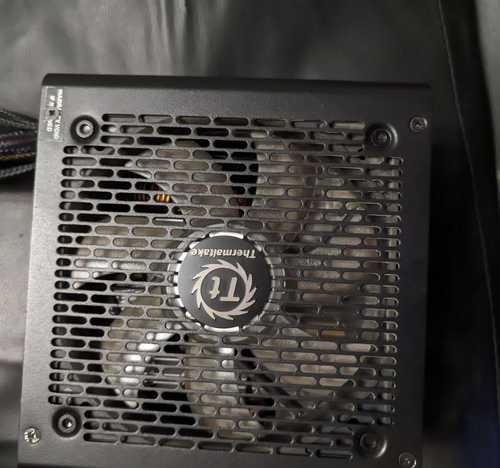 Блок питания Thermaltake SMART RGB 600W