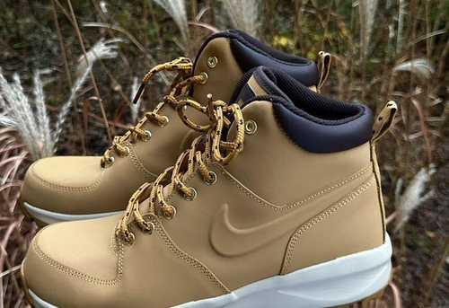 Nike Manoa leather