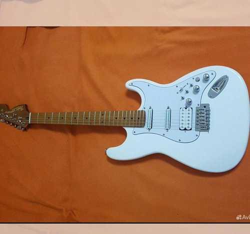 Электрогитара копия Fender Stratocaster