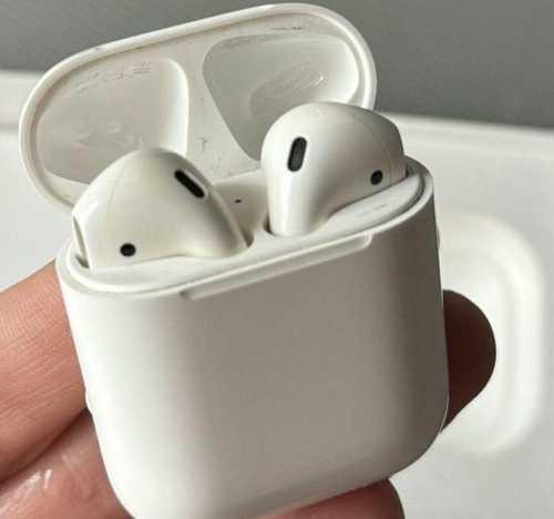 Наушники apple airpods 2 оригинал б/у