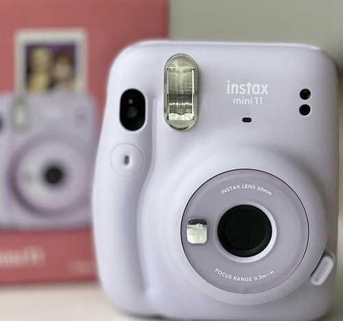 Пленочный фотоаппарат instax mini 11