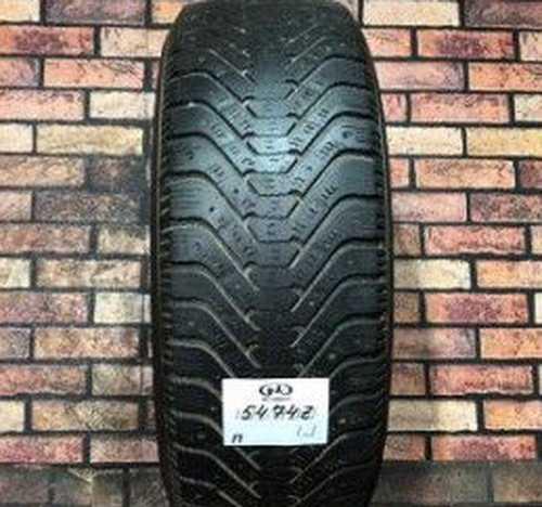 Goodyear UltraGrip 500 235/65 R17