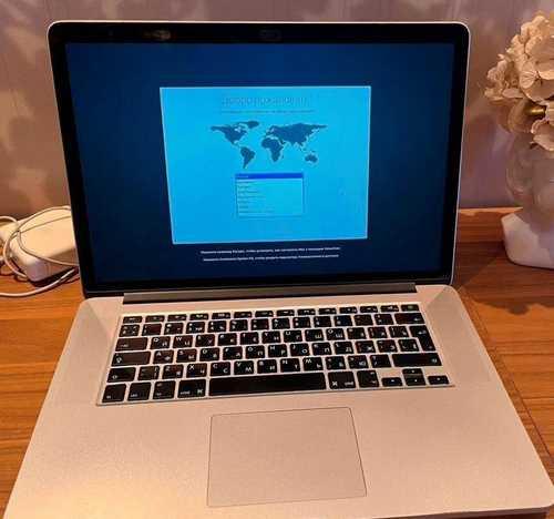 Apple macbook pro 15"