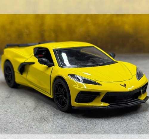 Моделька chevrolet corvette 1/36 kinsmart