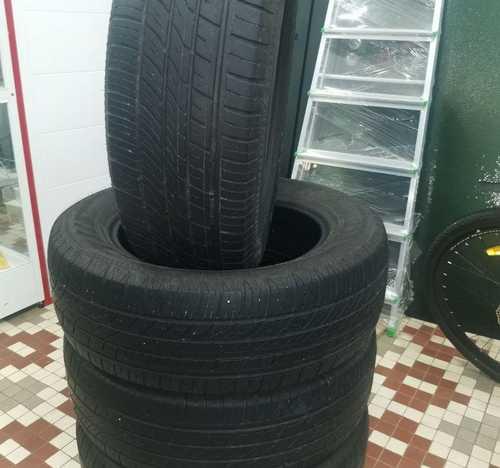 Cooper Discoverer HTS 225/65 R17 102H