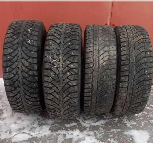 Nokian Tyres Hakkapeliitta 4 195/65 R15 95T