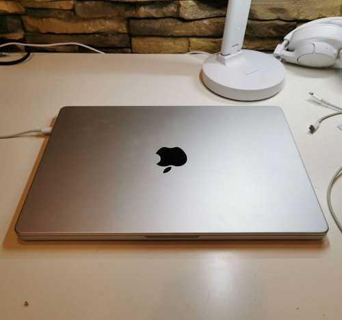 Macbook Pro 14 M1 Pro (16GB/1TB)