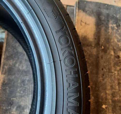 Yokohama BluEarth-ES ES32 215/50 R17