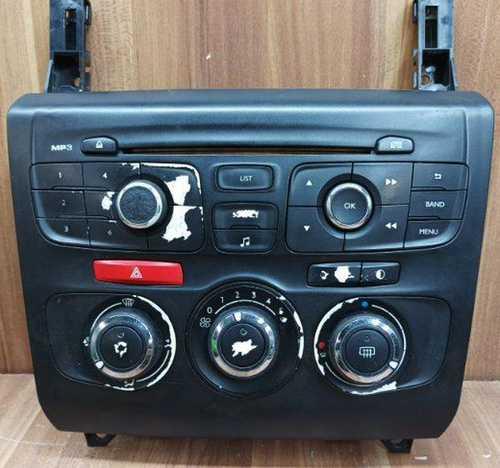 Блок управления отопителем Citroen C4 B7 10FC1L