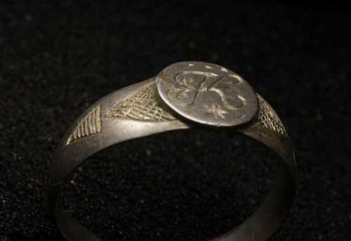 Серебро перстень 17 век/люкс