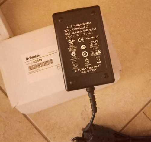 Блок питания 18в 3.4а trimble