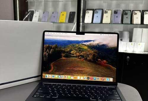 MacBook Air 13 (2022), 256 ГБ, M2 (8 ядер), RAM 8 ГБ, GPU 10-core