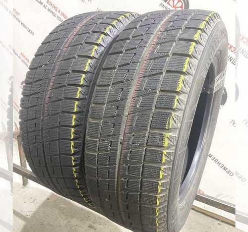 Bridgestone Blizzak Revo2 215/60 R16 95N