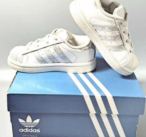 Кроссовки adidas superstar белые 21 размер