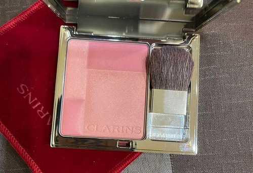 Clarins румяна 03
