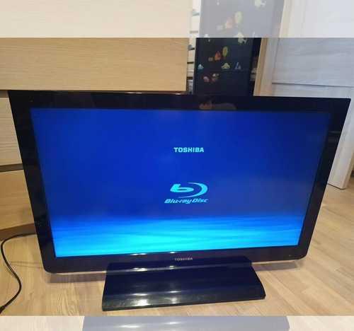 Телевизор бу Toshiba Blue Ray