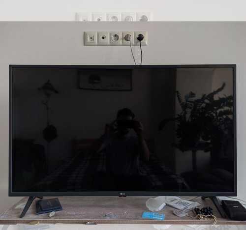 Телевизор LG SMART tv 43" 4k